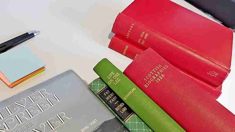 The Six Online Bios Every Author Needs by Nate Hoffelder